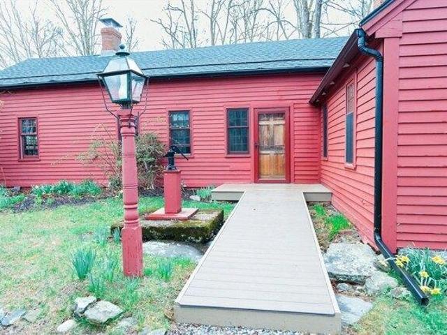 house with 3 bedroom, Phillipston MA DLS101897622