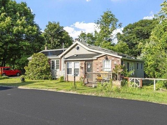house with 3 bedroom, Phillipston MA DS104406243