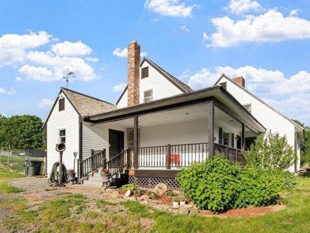house with 3 bedroom, Phillipston MA ES103438175