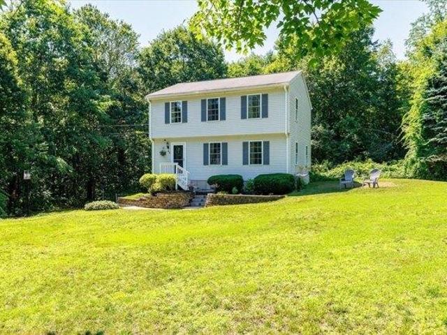 house with 3 bedroom, Phillipston MA ES104007641