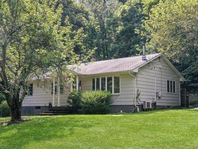 house with 3 bedroom, Pine Island NY DLS101801567