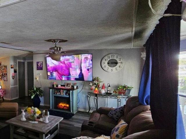 house with 3 bedroom, Pinellas Park FL DS100973669