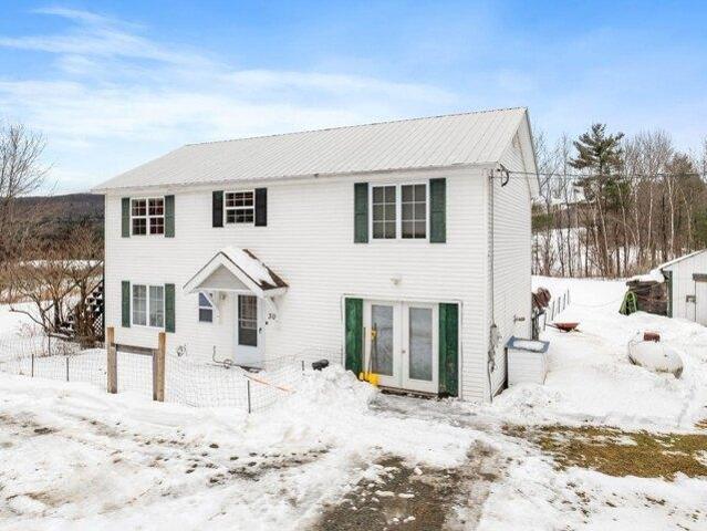 house with 3 bedroom, Piermont NH ES103932892