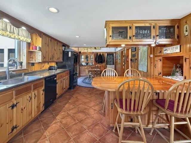 house with 3 bedroom, Pittsburg NH DS102411014