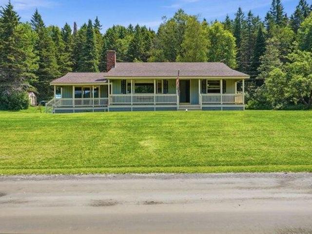 house with 3 bedroom, Pittsburg NH DS104329238