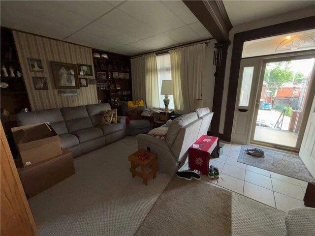 house with 3 bedroom, Pittsburgh PA ES104905454