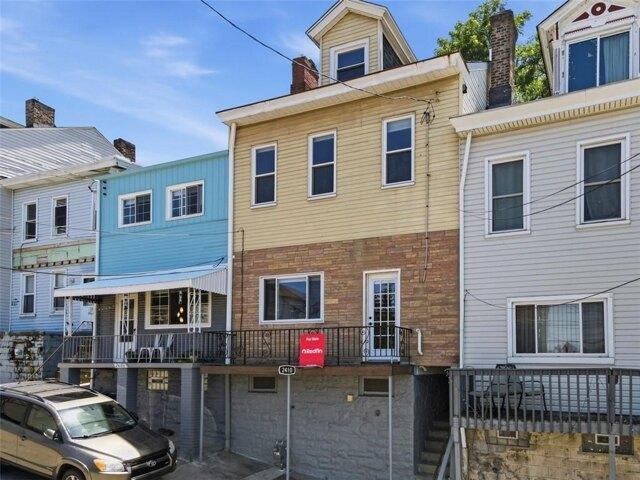 house with 3 bedroom, Pittsburgh PA ES103604321