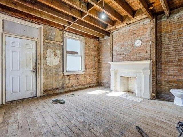 house with 3 bedroom, Pittsburgh PA ES103604670