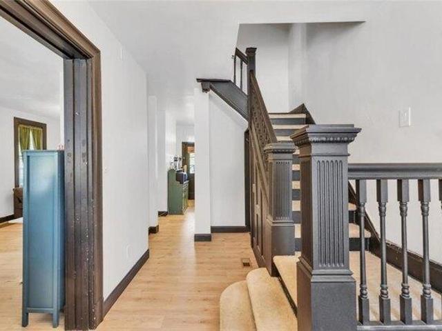 house with 3 bedroom, Pittsburgh PA ES103624874