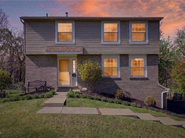 house with 3 bedroom, Pittsburgh PA ES103627182
