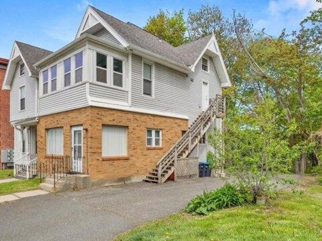 house with 3 bedroom, Pittsfield MA DLS102477575