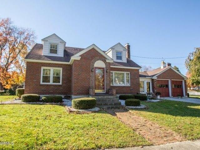 house with 3 bedroom, Pittsfield MA DLS102860429