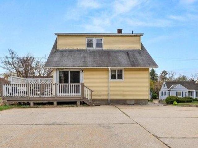house with 3 bedroom, Pittsfield MA DLS103020740