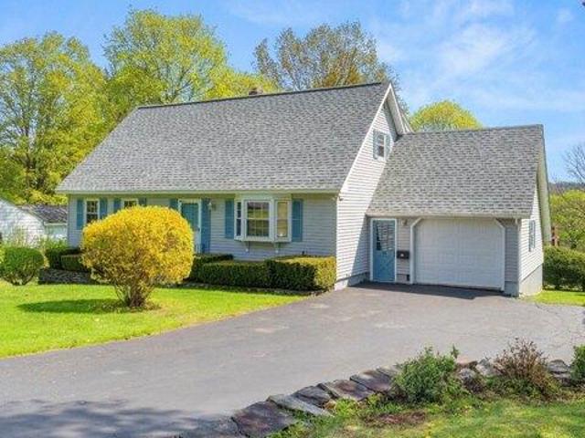 house with 3 bedroom, Pittsfield MA DLS103037121