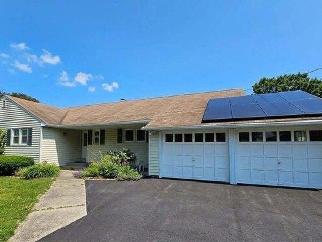 house with 3 bedroom, Pittsfield MA DS104075893