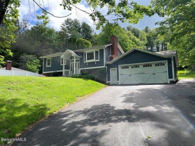 house with 3 bedroom, Pittsfield MA DS104115591