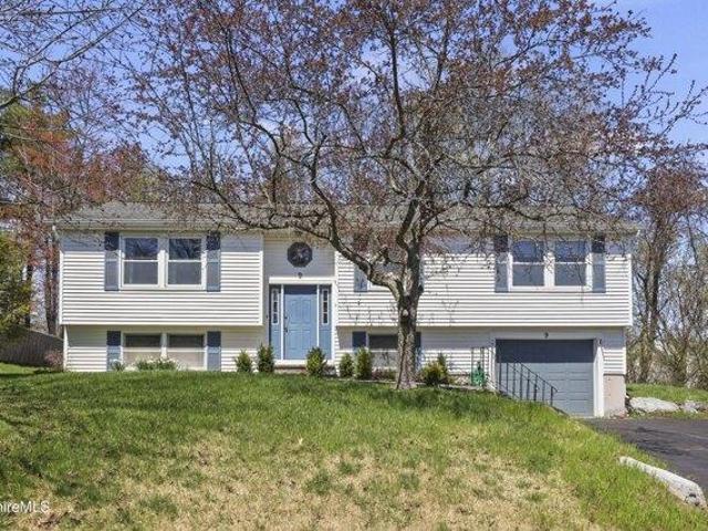 house with 3 bedroom, Pittsfield MA DS104331205