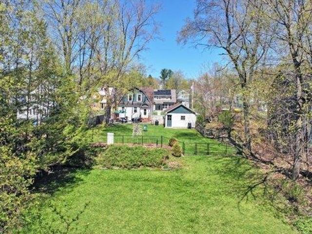 house with 3 bedroom, Pittsfield MA DS102959957
