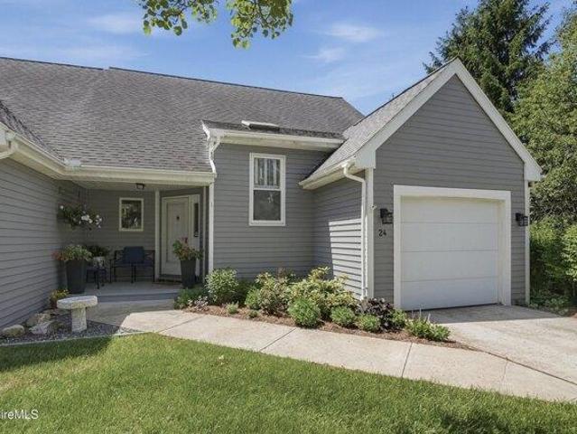 house with 3 bedroom, Pittsfield MA DS103665112