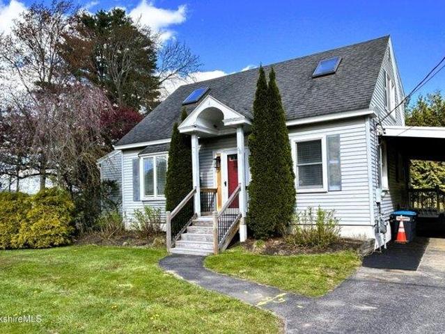 house with 3 bedroom, Pittsfield MA DS103807211