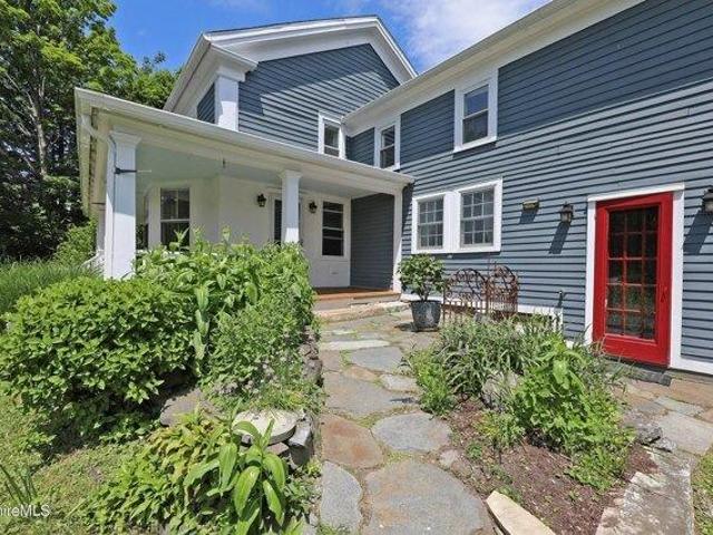 house with 3 bedroom, Pittsfield MA ES104188991