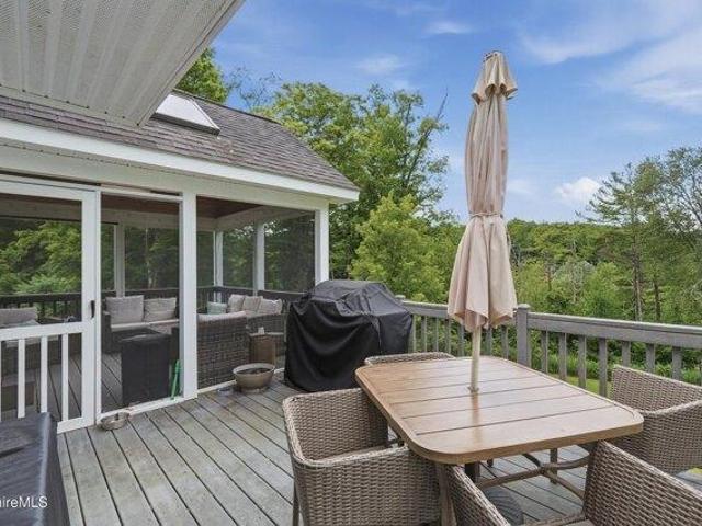 house with 3 bedroom, Pittsfield MA ES104570093