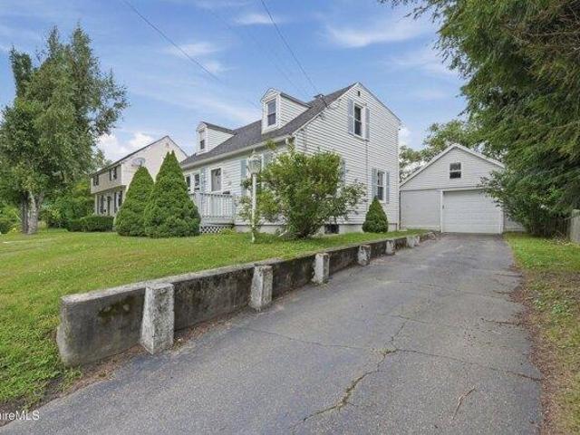 house with 3 bedroom, Pittsfield MA ES104849217