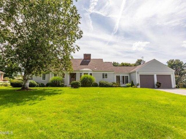 house with 3 bedroom, Pittsfield MA ES105041691