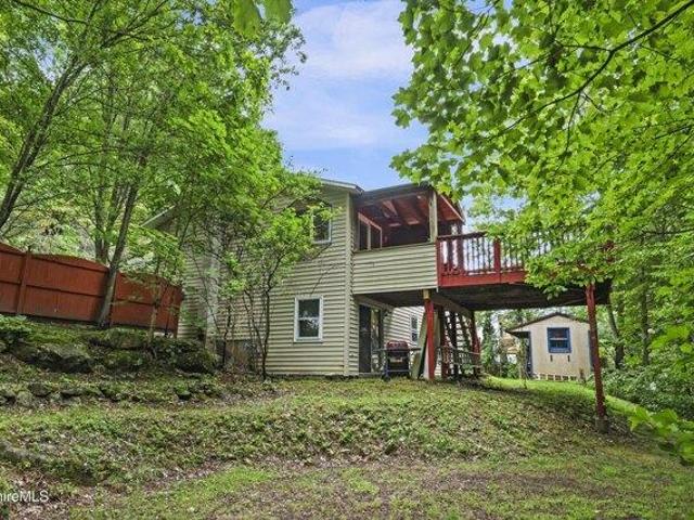 house with 3 bedroom, Pittsfield MA ES105094641