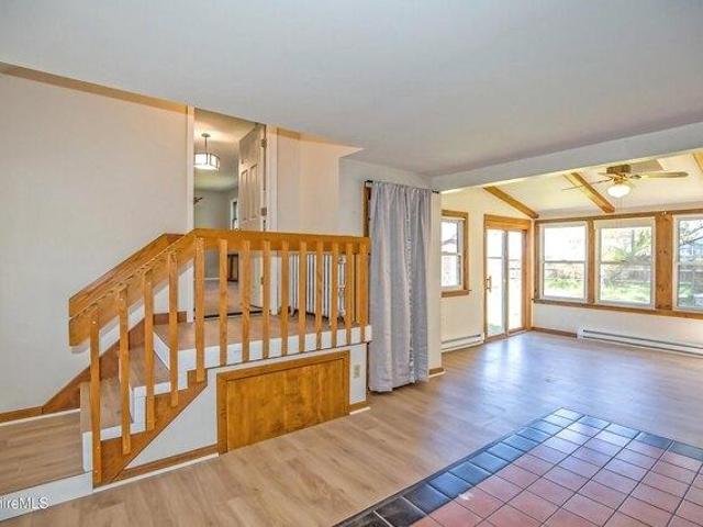 house with 3 bedroom, Pittsfield MA ES105104678