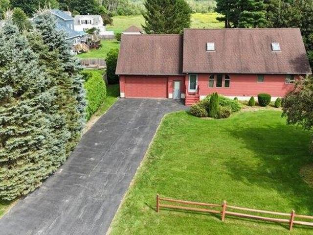 house with 3 bedroom, Pittsfield MA ES105107022