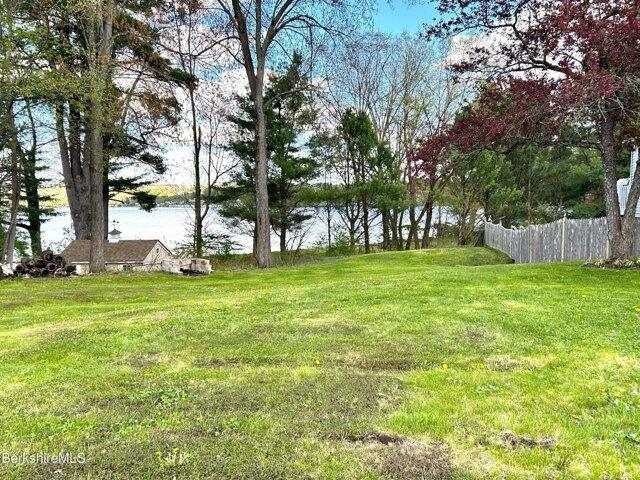 house with 3 bedroom, Pittsfield MA ES103807211
