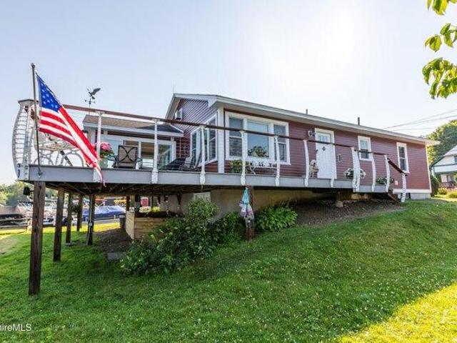 house with 3 bedroom, Pittsfield MA ES103808151