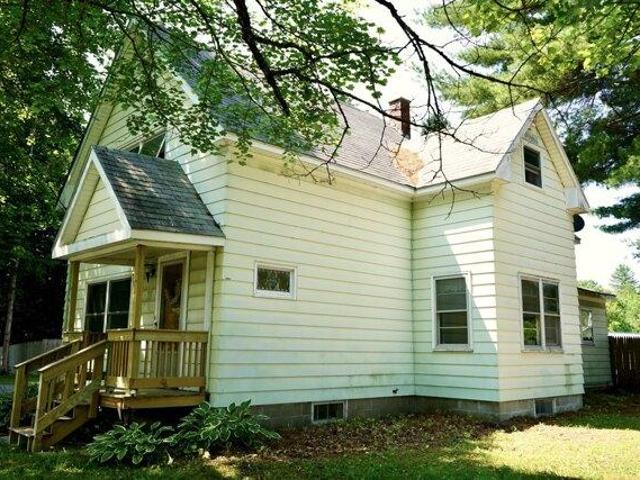house with 3 bedroom, Pittsfield ME ES104189960