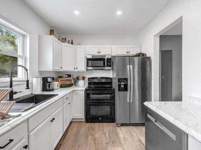 house with 3 bedroom, Pittsfield ME ES105106394