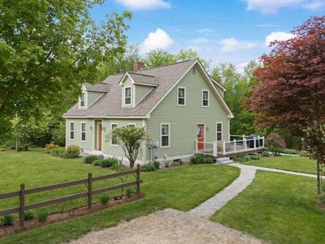 house with 3 bedroom, Pittsfield NH DS104112664