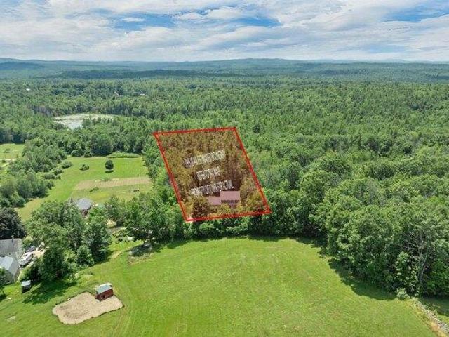 house with 3 bedroom, Pittsfield NH ES105233554