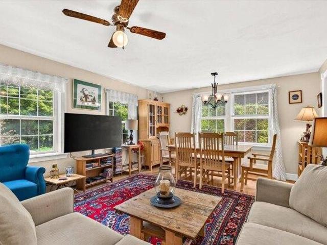 house with 3 bedroom, Pittsford VT ES105193230