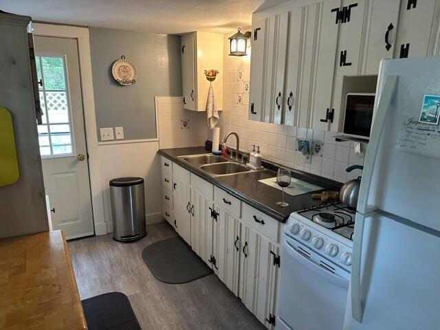 house with 3 bedroom, Pocasset MA DS104481340