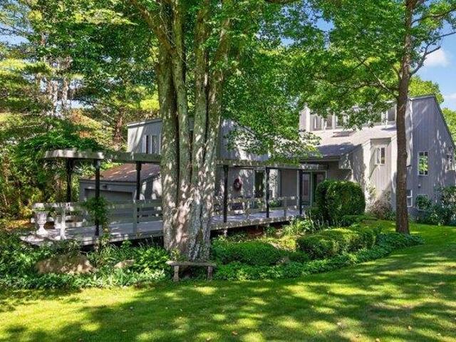 house with 3 bedroom, Pocasset MA ES105059685