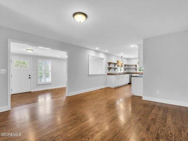 house with 3 bedroom, Point Pleasant Beach NJ ES105175549