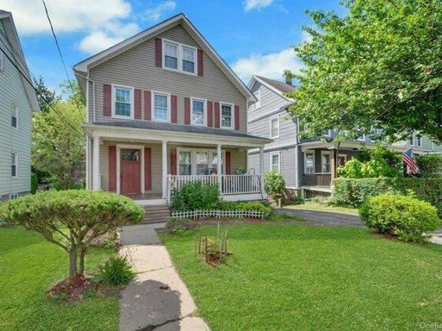 house with 3 bedroom, Port Chester NY ES103623317