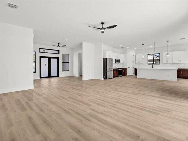 house with 3 bedroom, Port Saint Lucie FL ES104900200