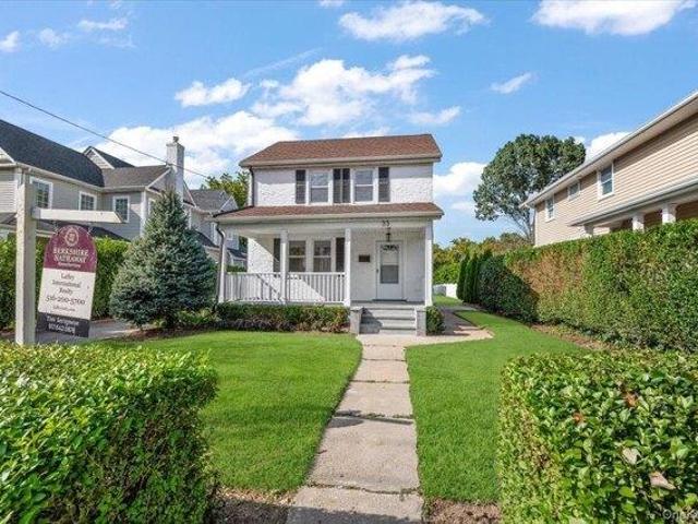 house with 3 bedroom, Port Washington NY DS102282747