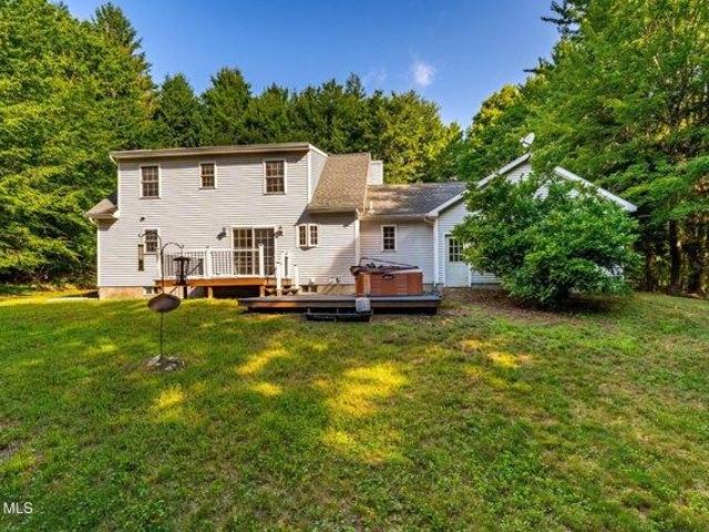 house with 3 bedroom, Porter Corners NY ES104909431