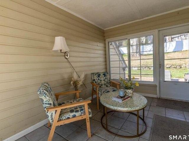 house with 3 bedroom, Portland CT DS102476758