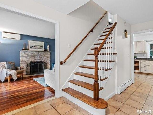 house with 3 bedroom, Portland CT DS104152732