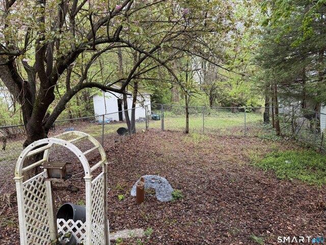 house with 3 bedroom, Portland CT ES102825517