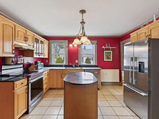 house with 3 bedroom, Portland ME DLS101658722