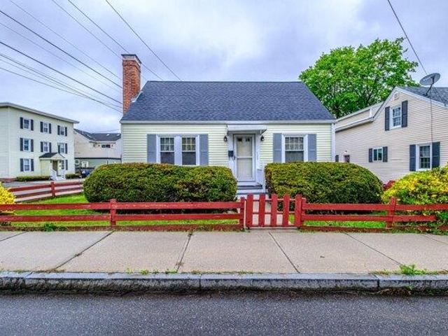 house with 3 bedroom, Portland ME DLS102345429
